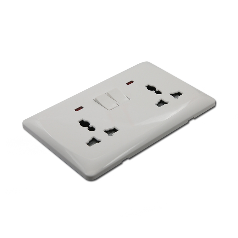 Double 13A multi socket with switch and light univeal socket-Cixi Niulai Electrical Appliance Co ...